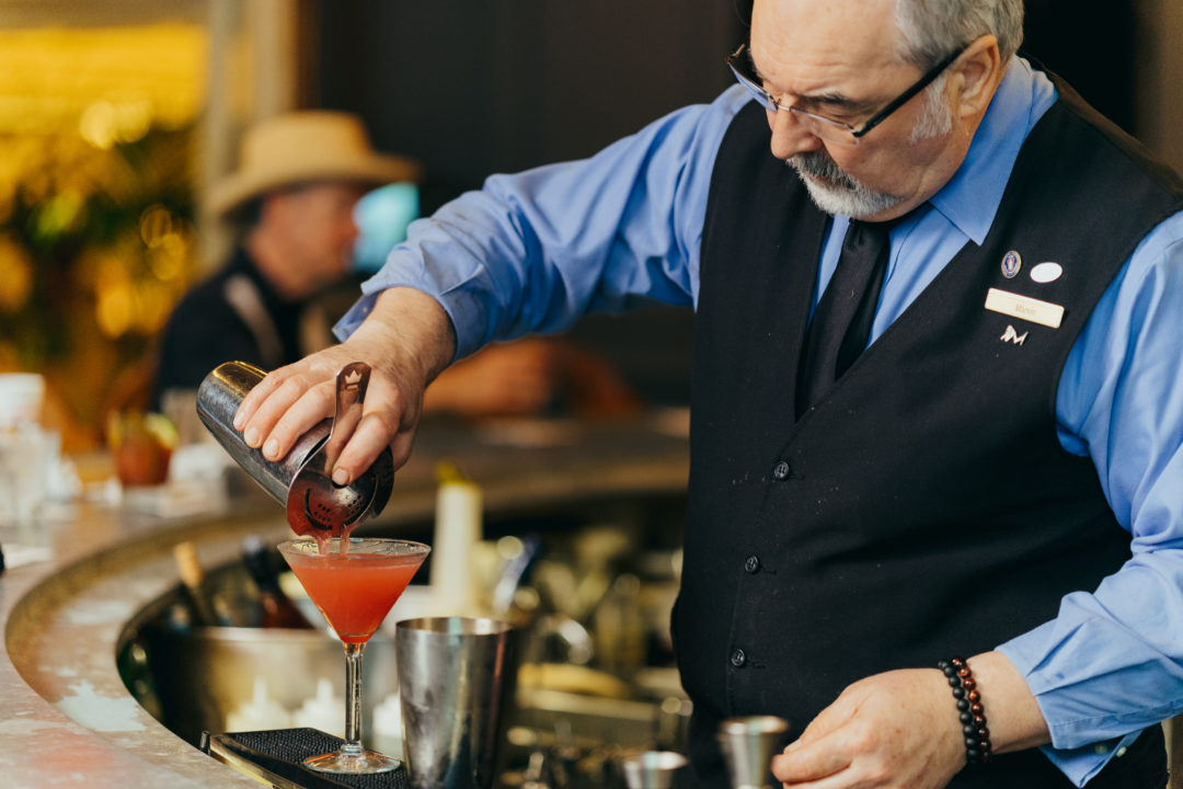 Cocktails at the Carousel Bar & Lounge – Fall 2018